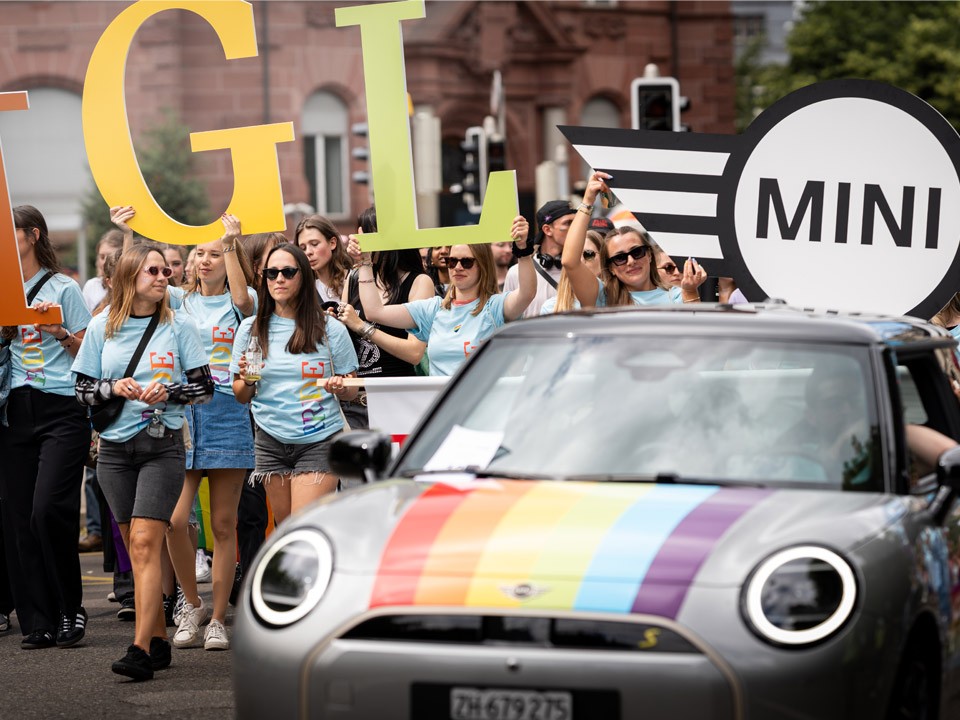 MINI Big Love Zurich Pride| MINI.ch